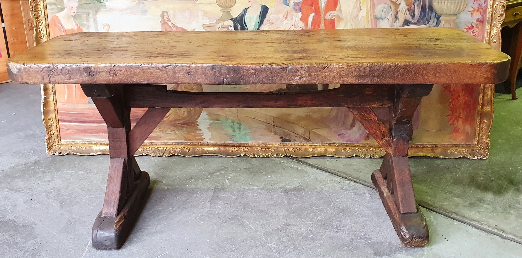 Miguel Meirelles Antiques – An early 18th century French Table