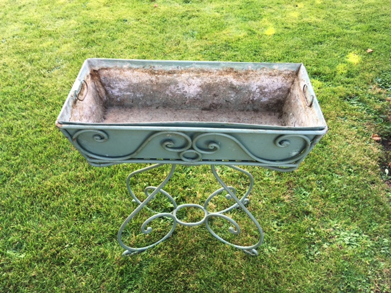 Miguel Meirelles Antiques – A French Wrought Iron Planter Stand