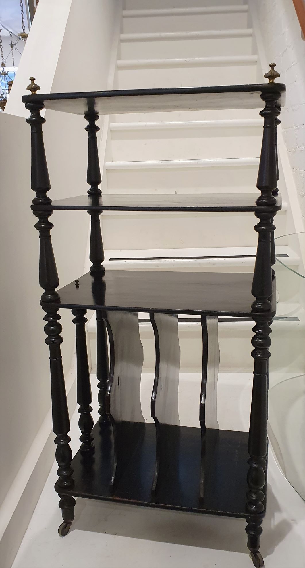 A French Music Stand