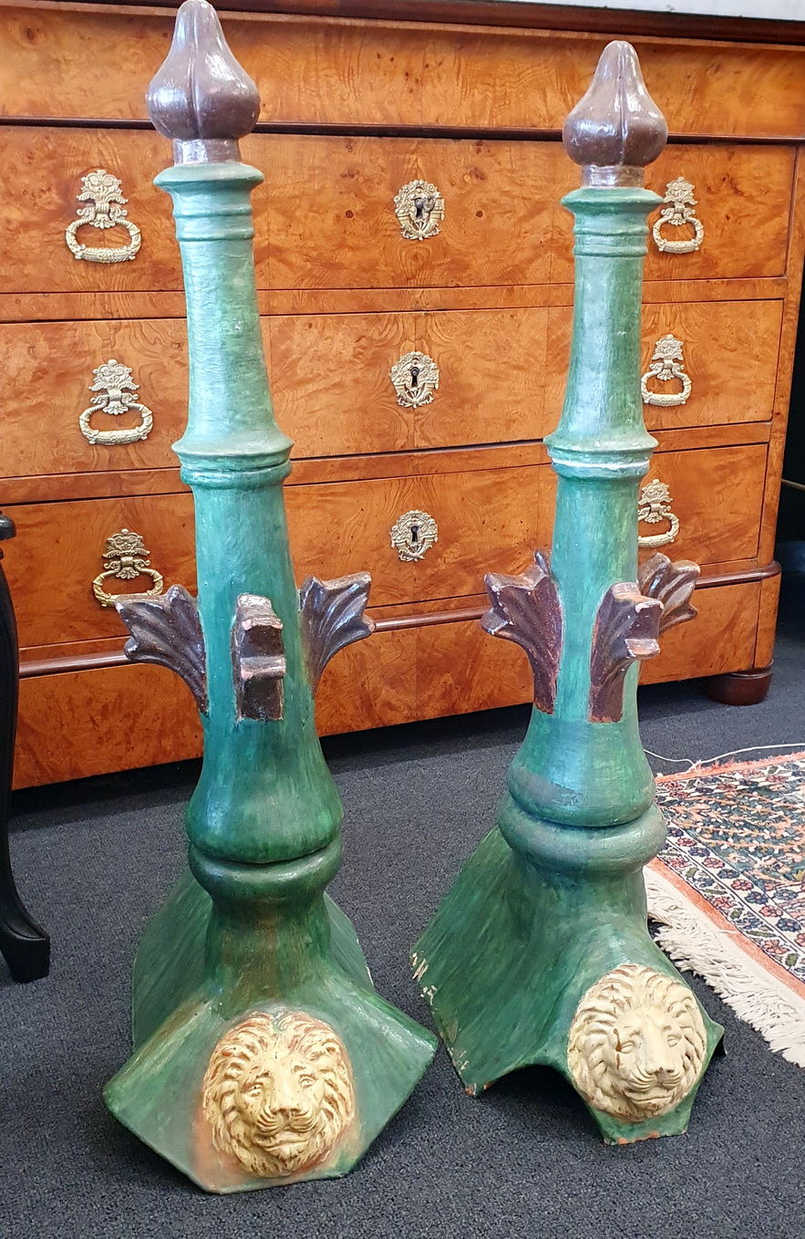 Miguel Meirelles Antiques – A pair of French Roof Finials