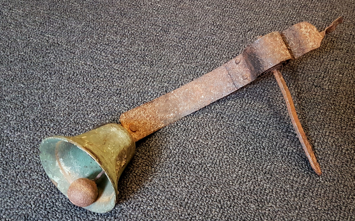 A French House Bell
