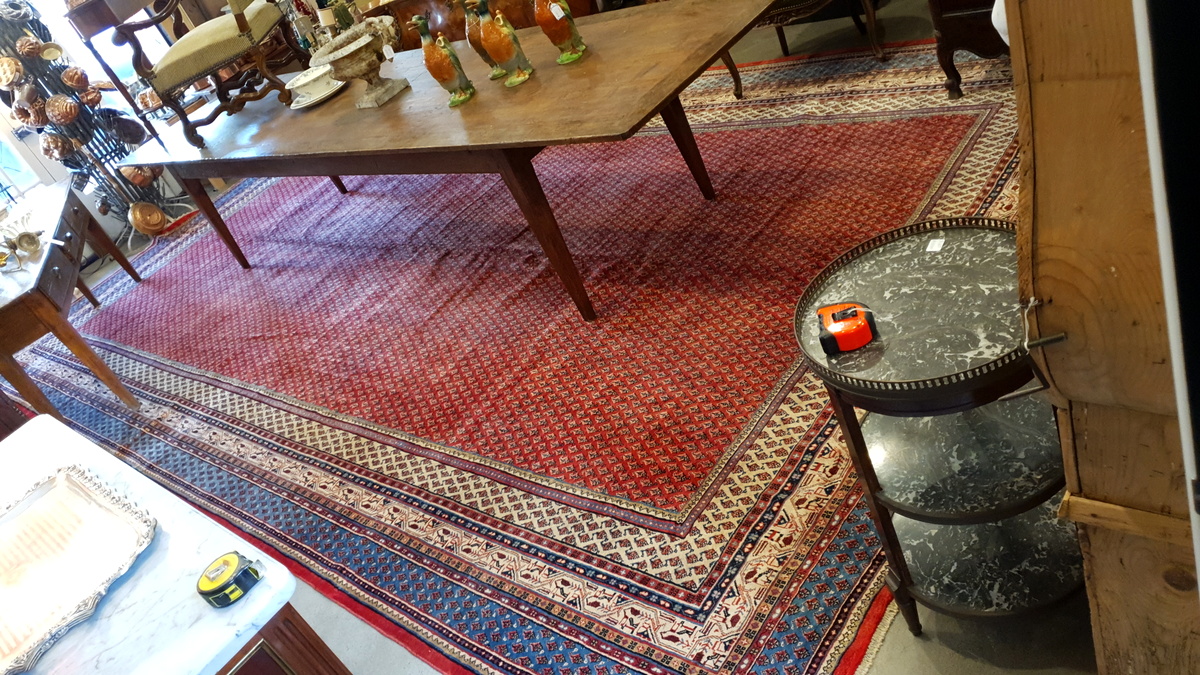 A large Sarugh Mir Persian Carpet