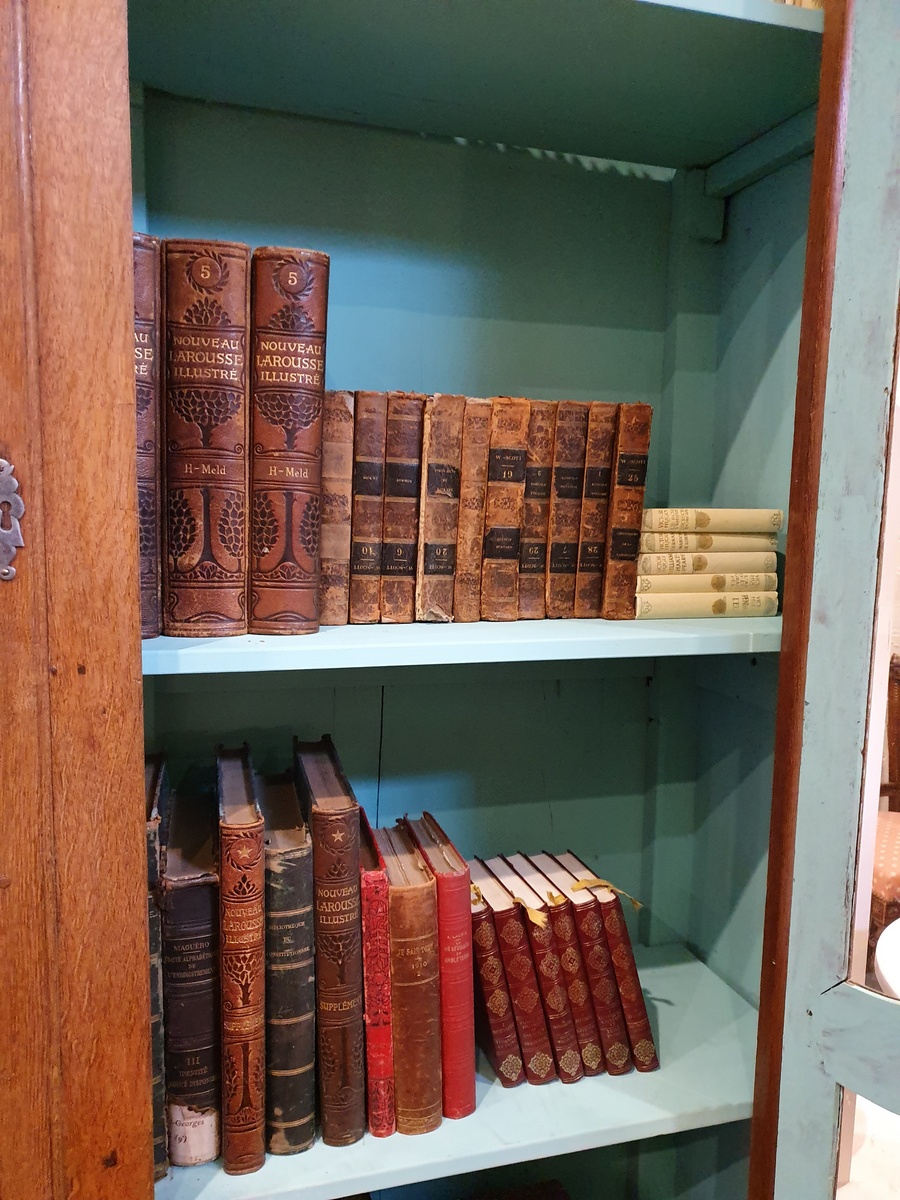 A fine Parisian Bookcase